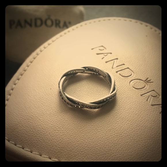 Pandora | Jewelry | Sparkling Twisted Lines Ring | Poshmark